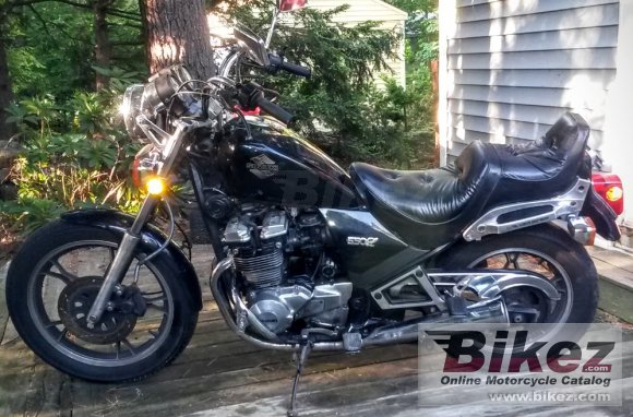 Suzuki GS 550 L gallery